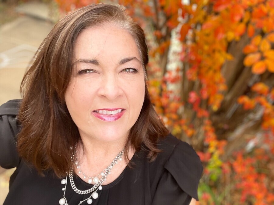 Julie Harrelson - South Tulsa - Chinowth & Cohen